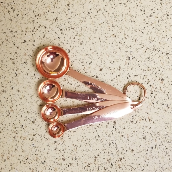 Pyrex | Kitchen | Pyrex Measuring Cup And Gradzy Measuring Spoon | Poshmark